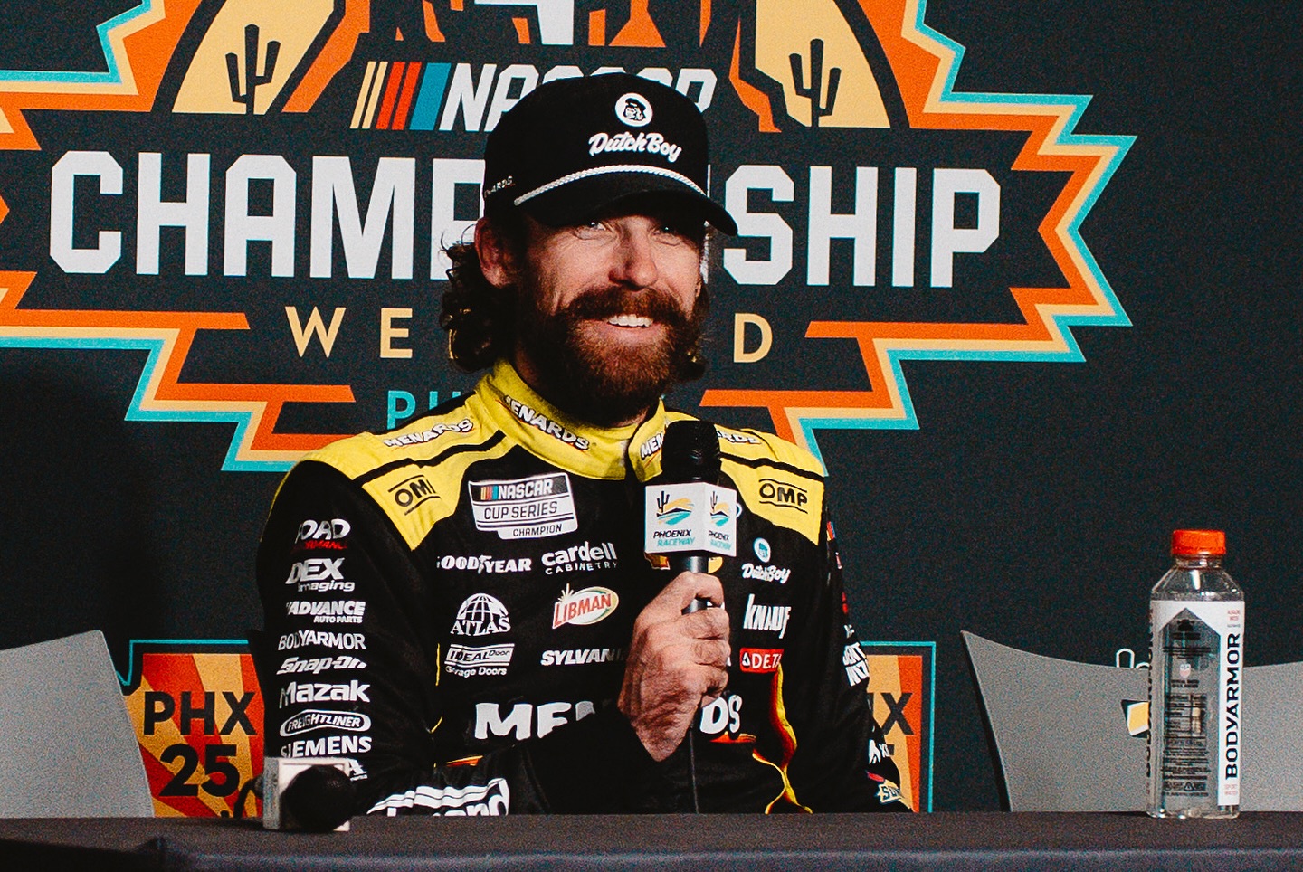 FORD MUSTANG & RYAN BLANEY END SEASON ON HIGH NOTE WITH PHOENIX WIN ...